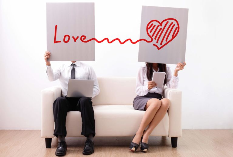 What is a Matchmaker Dating Site? - DatingScout